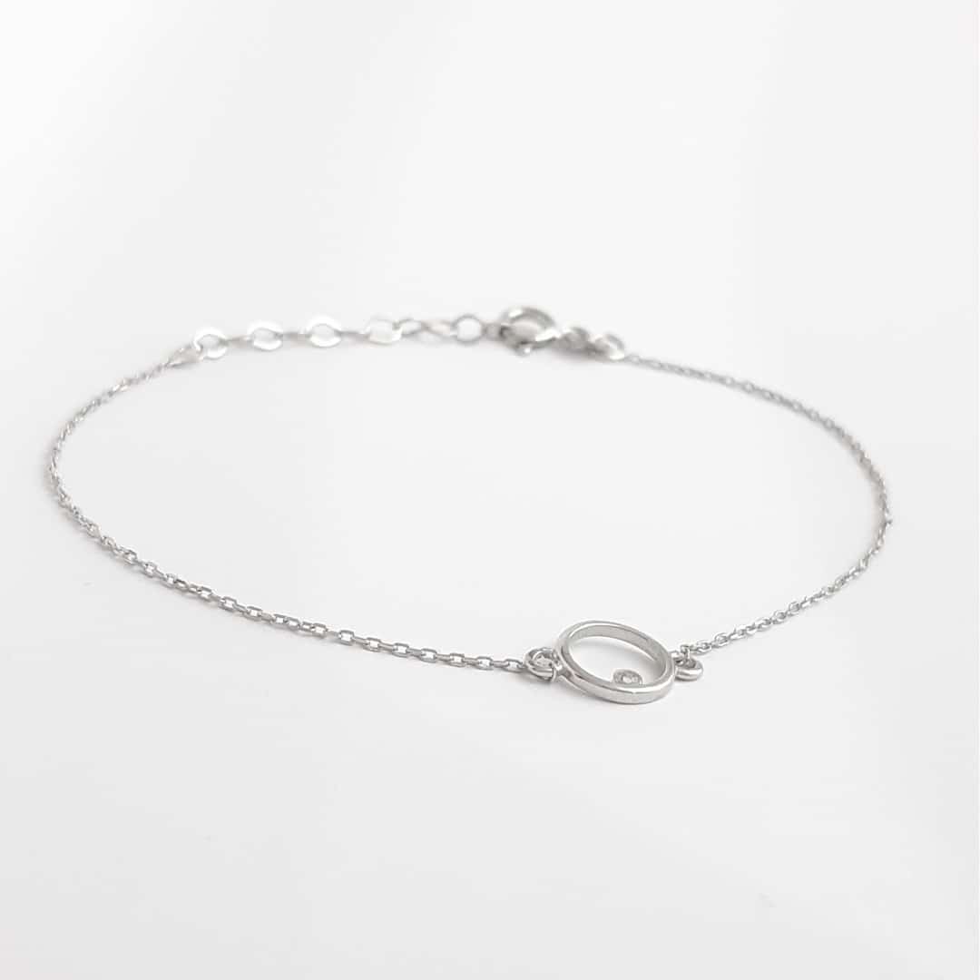 Pulsera ligera circulo con zirconia OB - Bassani Joyería